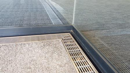 Thundaflo E2 Level Threshold Drain